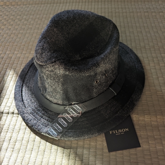 Filson | Accessories | Nwt Cc Filson Wool Packer Hat Black Gray ...